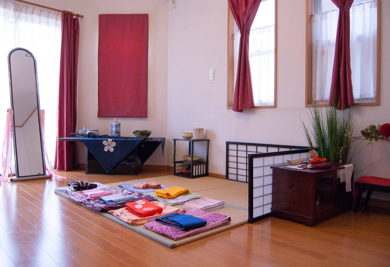 Aki’s Home Visit: Trying a Yukata Dress-up Experience in Kasugai ...