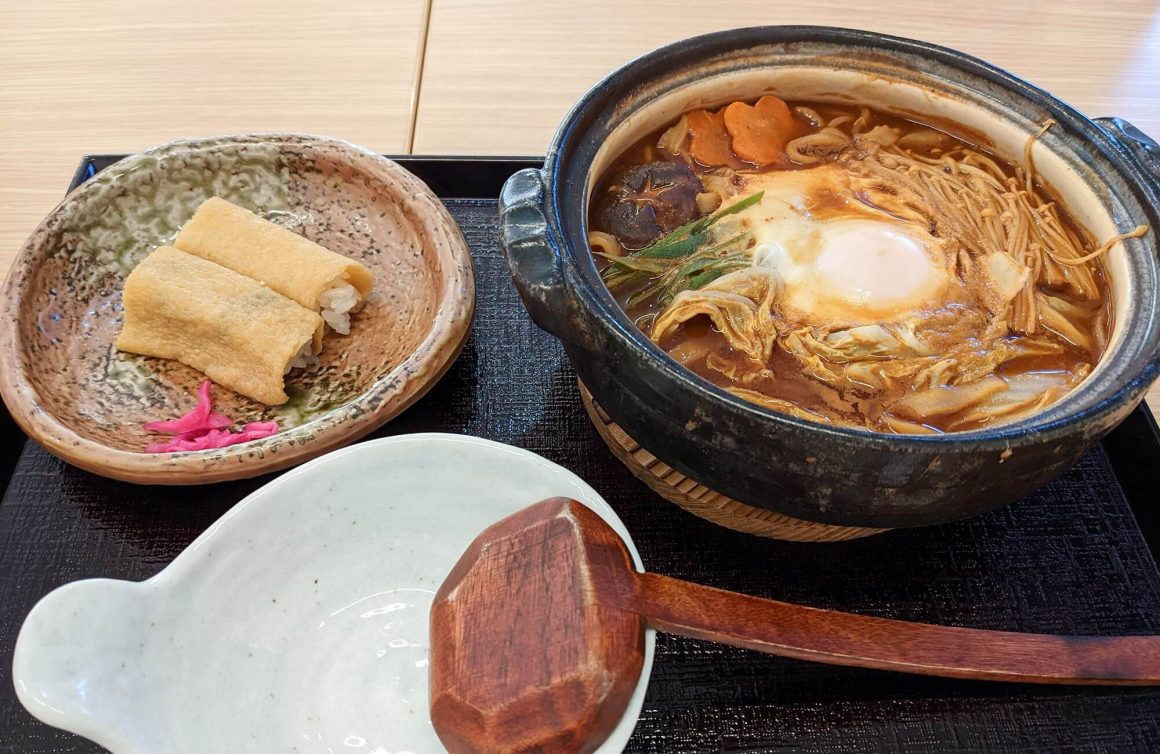 Toyokawa Inari – Be Mesmerized by the Temple of Thousands Foxes ...